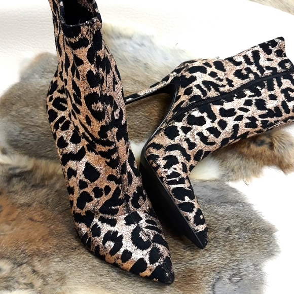 JustFab | Shoes | Shylan Leopard Print Stiletto Bootie Metallic Gold ...